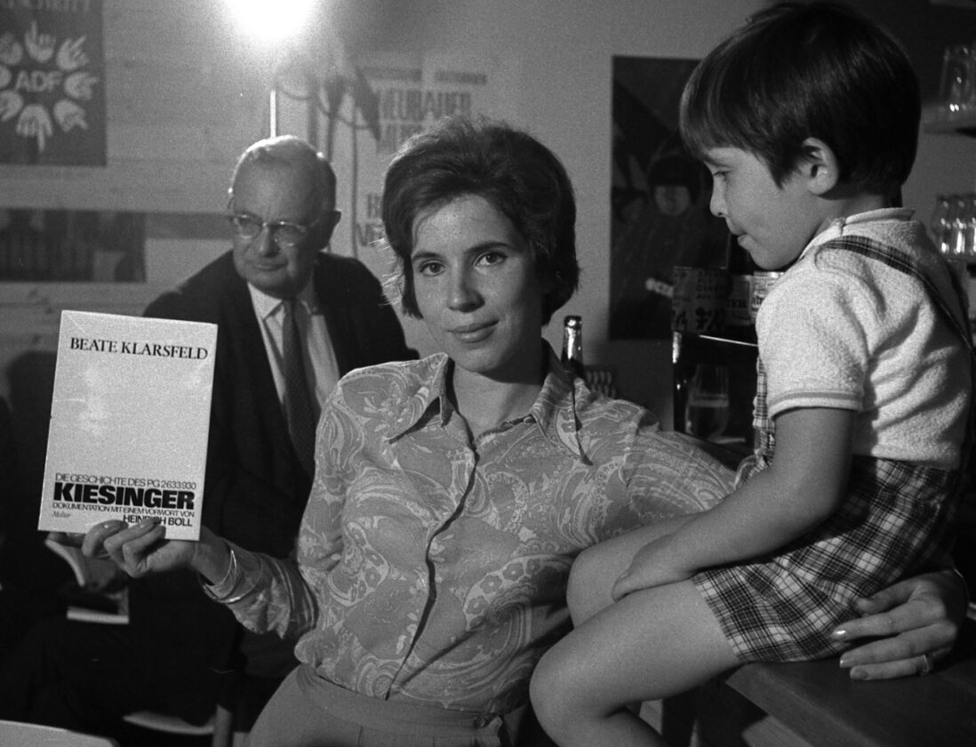 Photo of the Day: Beate Klarsfeld presents Kiesinger book | News ...